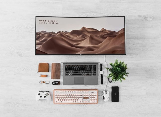15+ Best Free Desktop Monitor Mockup PSD Files - Good Mockups